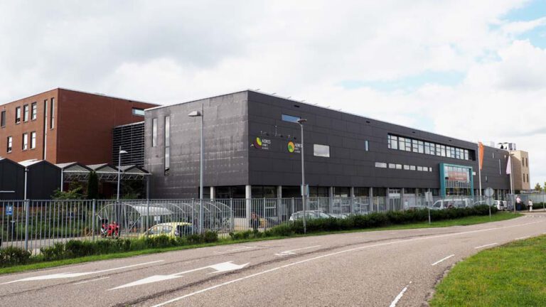 Almere Poort - Robert Mienstra, (mobile) Journalist in Almere